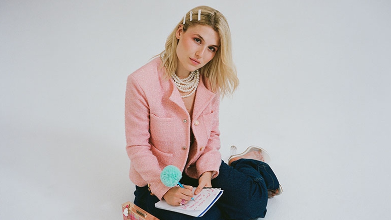 “El RnB cada vez tiene más peso en España” Entrevista con Sofia Coll ...